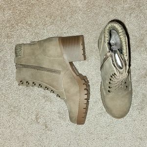 Pink Lily | Shoes | Pink Lily Boots | Poshmark